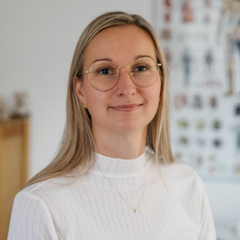 Nadine Neidhardt - deutsche-heilpraktikerschule.de